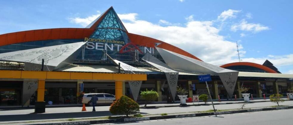 Bandara Sentani Jayapura Cetak Pergerakan Kargo Tertinggi - Majalah Bandara