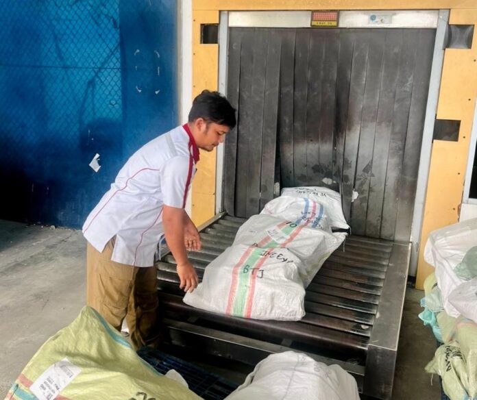 Penanganan Kargo dan Pos pada Bandara di Indonesia - Majalah Bandara